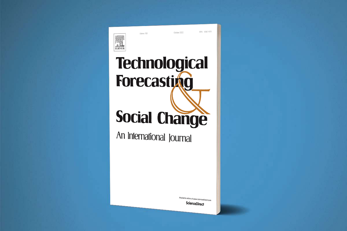 Transition to electric vehicles in Hungary: A devastating crisis or business as usual? New paper ...